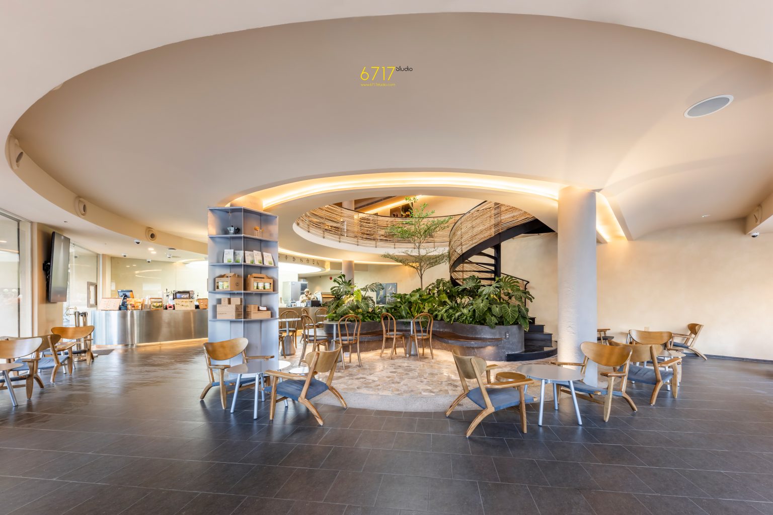 phê la cmt8 - 6717 Studio